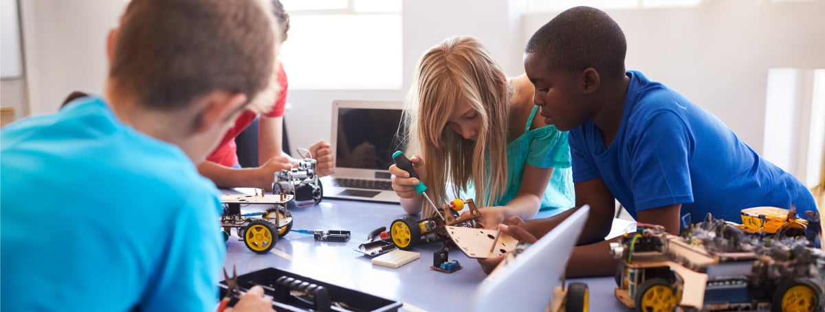 STEM Lab vs. Fab Lab: What’s the Difference?